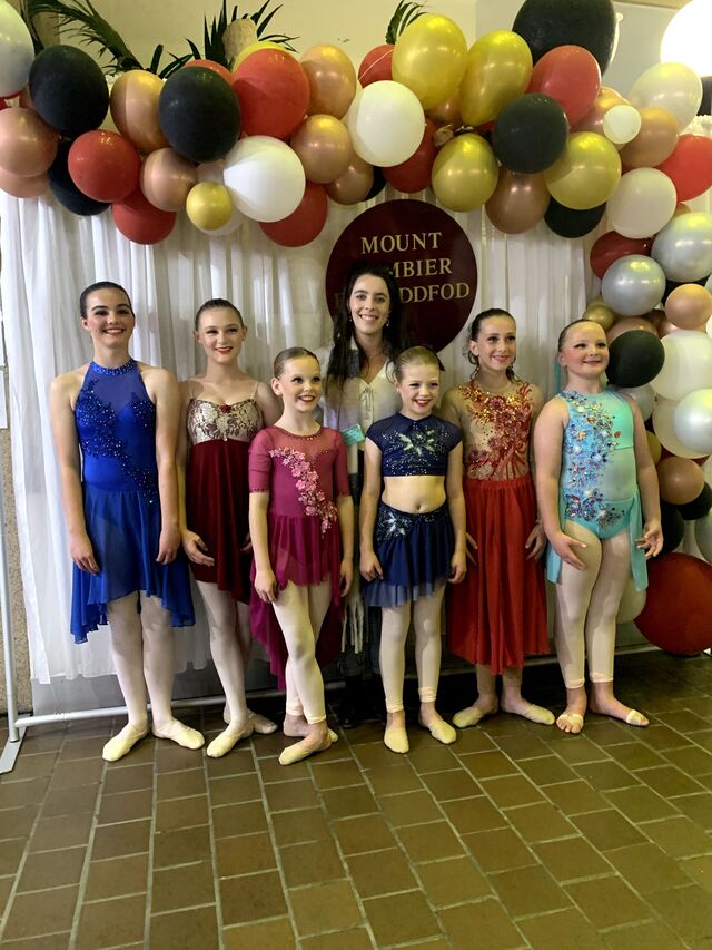 Dancers keep the beat | The South Eastern Times